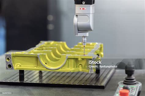 검사 치수 알루미늄 자동차 부품 Cnc 프로그래밍 제어 높은 정확도 부분 확인 하 여 자동 조정 측정에 의해 기계의 Cmm 터치
