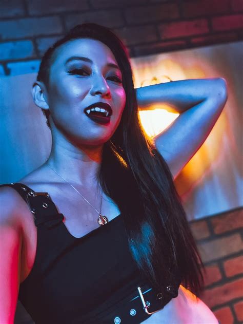 Erika Ishii🥔 On X Vampire Games Vampire Erika