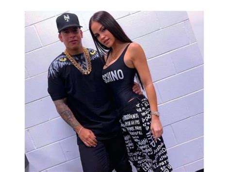 Reviven Los Rumores Natti Natasha Y La Foto Con Daddy Yankee De La Que