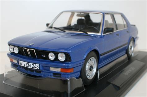 Norev 1/18 Scale Diecast - 183267 - 1987 BMW M535i M5 - Blue Metallic ...
