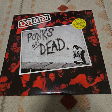 Yahoo!オークション - EXPLOITED PUNKS NOT DEAD