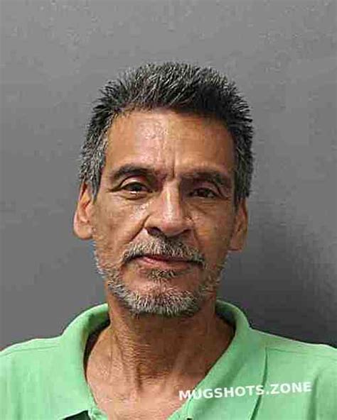 Lozano Loredo Sergio Jesus 05192025 Cooke County Mugshots Zone