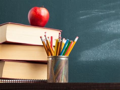 Elearning Continues Through Wednesday For Lths Central Homer Glen Il