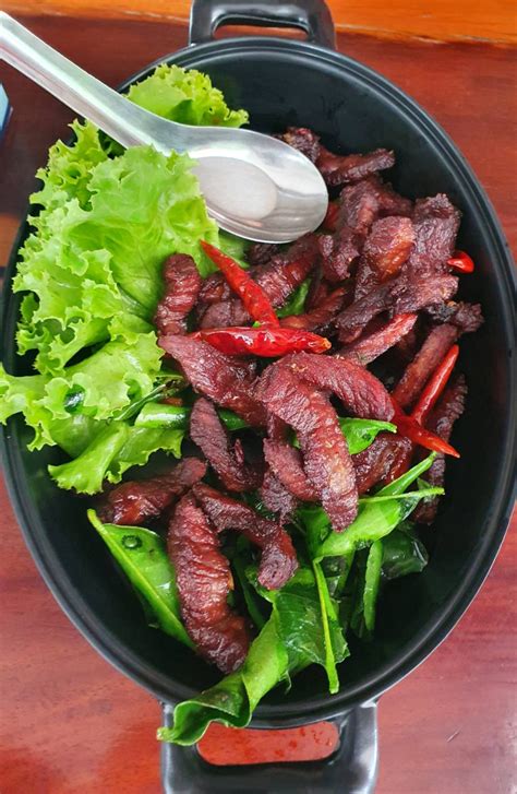 Readme Me ร้านครัวอนงค์ กาญจนบุรี ไม่ใช่ร้านทางผ่าน แต่เป็นร้าน