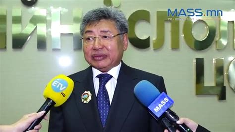 Б Цогбадрах Ямар ч ажлыг эх оронч сэтгэлээр хийх гэж хичээдэг