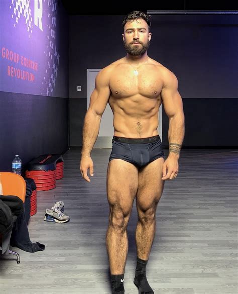 Nathan Zambon Photo 4