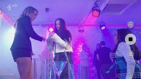 Pin Em Niamh Blackshaw