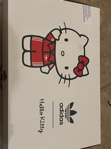 Hello Kitty Astir Adidas Athletic Shoes Womens Us 8 Gem