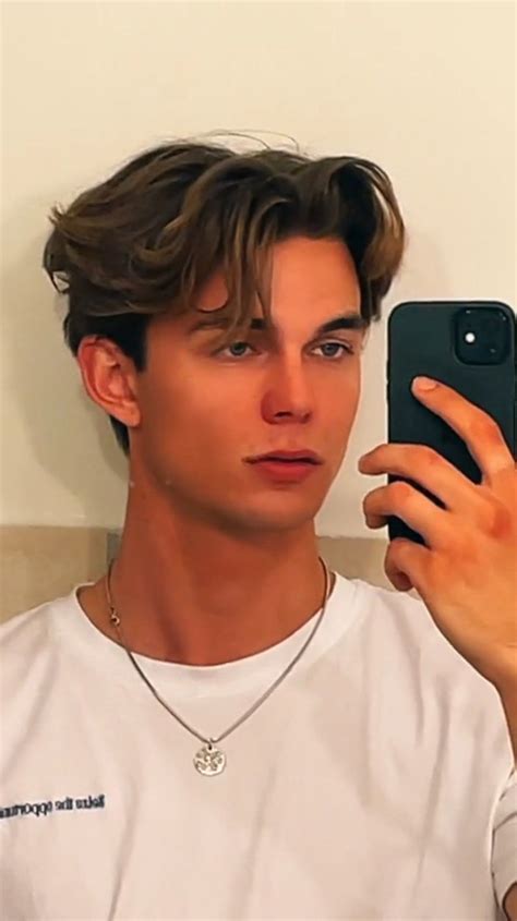 Nilskue Peinados Renacentistas Cabello De Chico Estilos De Pelo