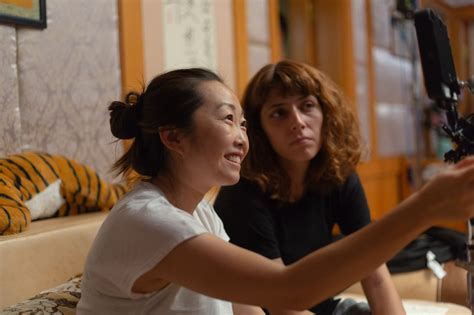 The Farewell Starring Awkwafina Story Behind Lulu Wangs Indie Hit
