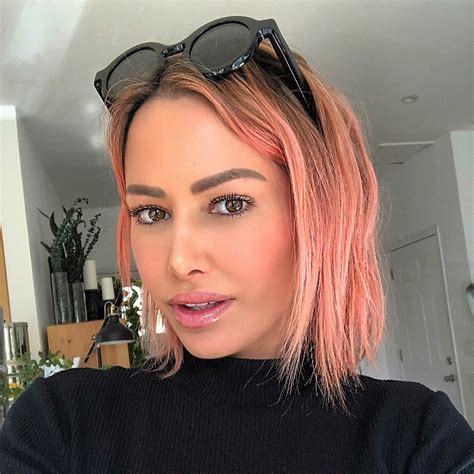 Tina Louise Biography 29 Photos Age Height Real Name Instagram