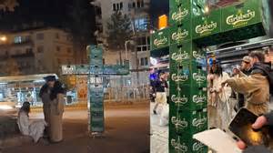 Eskişehirde Cadılar Bayramında 3 Genç Haç Işareti Yüzünden Gözaltına Alındı Haç Işareti Suç Mu