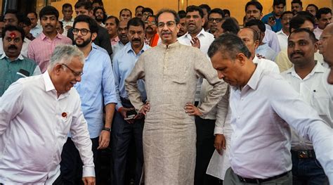 Shiv Sena Vs Shiv Sena Sc Refuses Urgent Hearing On Uddhav Thackeray