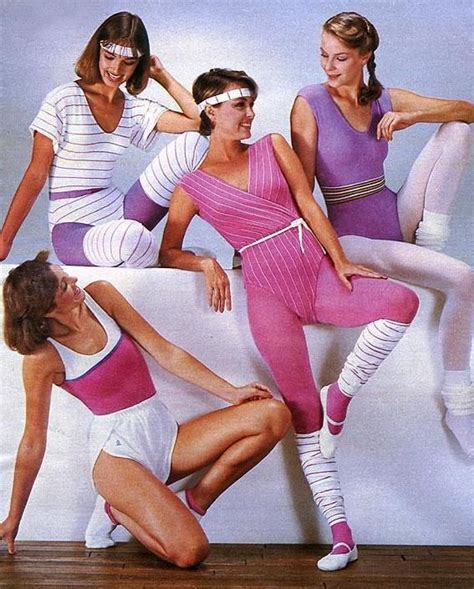 Pin By Carta Vetro On Illustrazioni Vintage Warm Outfits 80s Fashion Leg Warmer Outfit