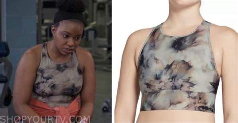 The Sex Lives Of College Girls Season 1 Episode 2 Willows Marbled Sports Bra Shop Your Tv