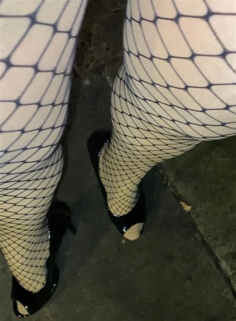 Legs In Nylons 18 Pics Xhamster