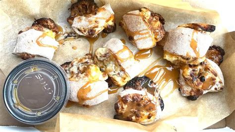 Papa Johns Twix Papa Bites A Decadent Bite Sized Dessert