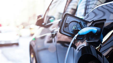 VWFS Fleet Launches Tool To Help Inform LCV Electrification Decisions