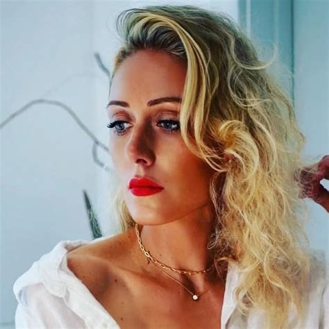 Катя Иванькo Katyaivanko On Threads