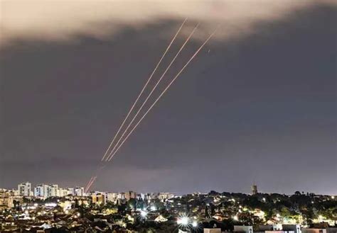 Irán Lanza Drones Y Misiles Contra Israel El Pueblo