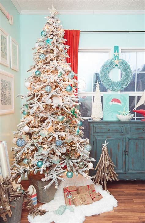 Over 17 Diy Coastal Christmas Ideas