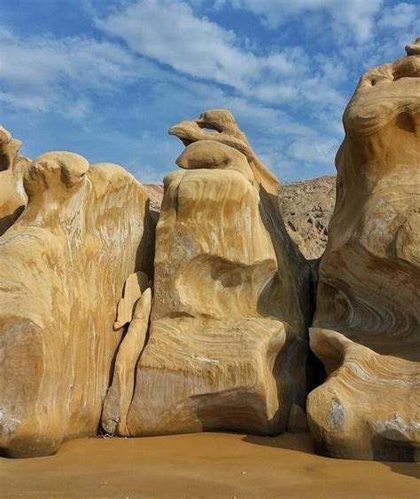 ساحل مکسر در بندر مقام