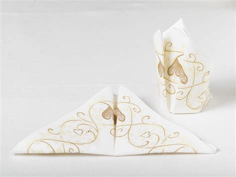 Pliage de serviette facile pour décorer une table fête magnifique