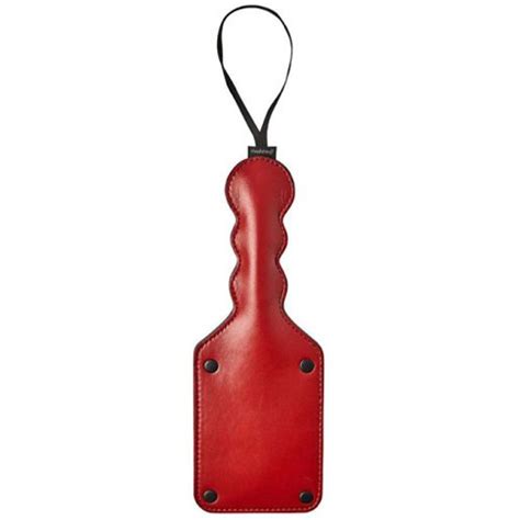 Beginners Guide To Spanking Paddles And Bdsm Sex Whips