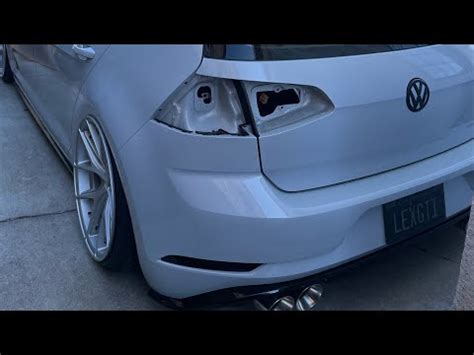 How To Replace The Rear Light Bulbs Of The Volkswagen Golf Volkswagen