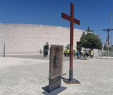 Símbolos Da Jornada Mundial Da Juventude Integram Peregrinação No