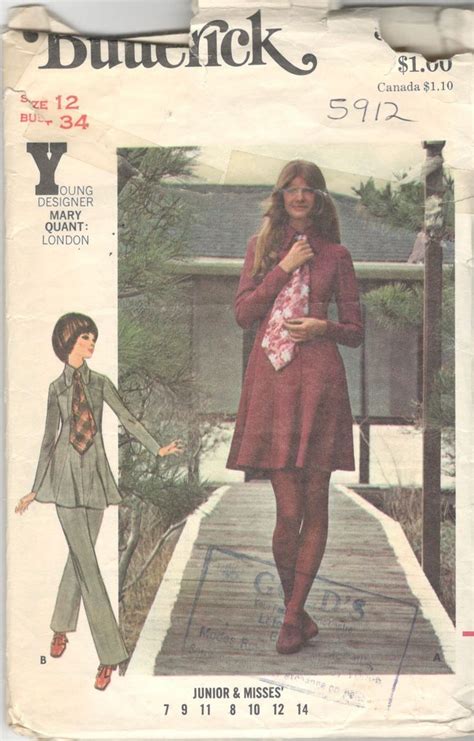 Butterick 5912 1970s Mary Quant Misses Princess Seam Flared Mini Dress