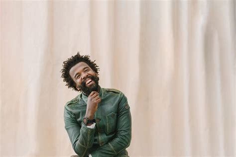 Mandisi Dyantyis To Wow Fans With Massive Concert Daily Sun