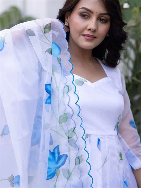 Eti Suit Set Onewe India