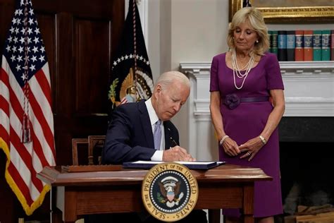 Joe Biden no permitirá el acceso de armas de fuego al país