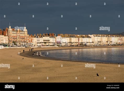 England Dorset Weymouth Weymouth Bay On A Sunny Autumn Morning Stock