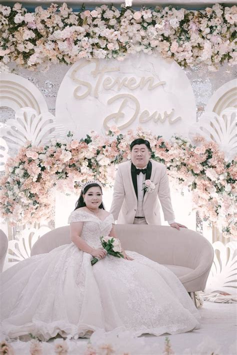 Wedding Of Steven And Dewi Ohana Enterprise Bridestory