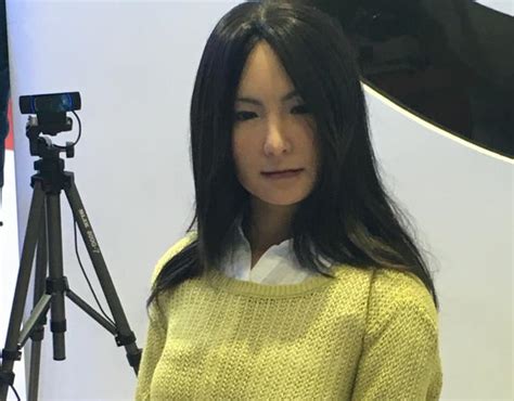 「機器人妻子」讓男用戶滿意，內部結構是亮點，網友：想擁有 每日頭條