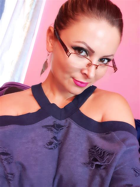 Deesserts Homepage On