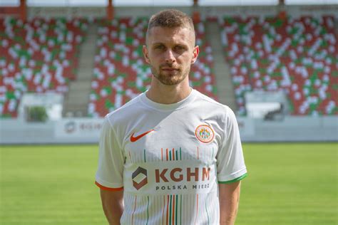 Hubert Adamczyk Wraca Do Ekstraklasy [oficjalnie]