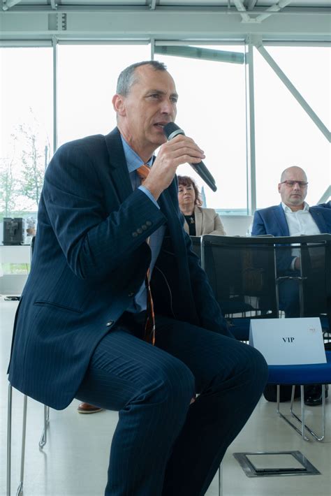 A Culture Of Knowledge Transfer Will Lead To A Higher Added Value Economy Says Minister