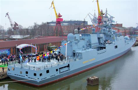 Сторожевой корабль Адмирал Григорович введен в состав ВМФ России