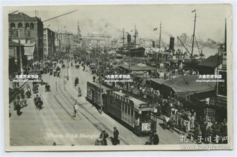 民国早期的上海外滩气象观测塔以南的繁华街景全景老照片13 8X8 9厘米 泛银左侧可见英商太古洋行的办公楼十六铺2路公交有轨电车泰康