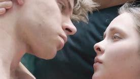 Perdendo Virgindade Cnn Amador