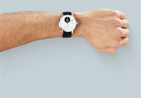 The world’s first analog watch with clinically validated ECG ...