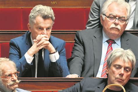 La France insoumise accuse Fabien Roussel davoir quitté la Nupes