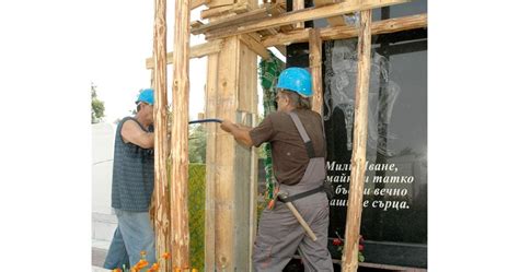 100 тонен кран срещу 10 т храм на Цар Киро