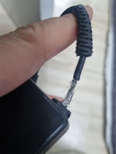 노트북 충전기 전선 내부 지식in