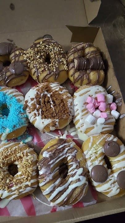 Hot Fresh Dougnuts Treat Viralshort Trend Youtube Yt Tasty Simple