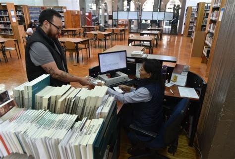 Préstamo de libros crece en Quito