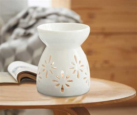 Learn How Essential Oil Diffusers Work Their Benefits And How